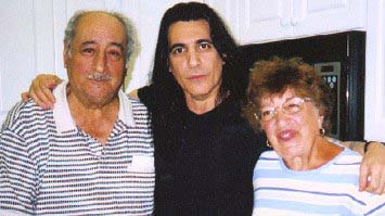 MANOWAR are NOT Kings! They have a modest life - Tangra Mega Rock